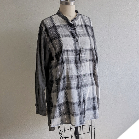 GAP | Tops | Gap Grey Plaid Longsleeved Button Down Tunic Top | Poshmark